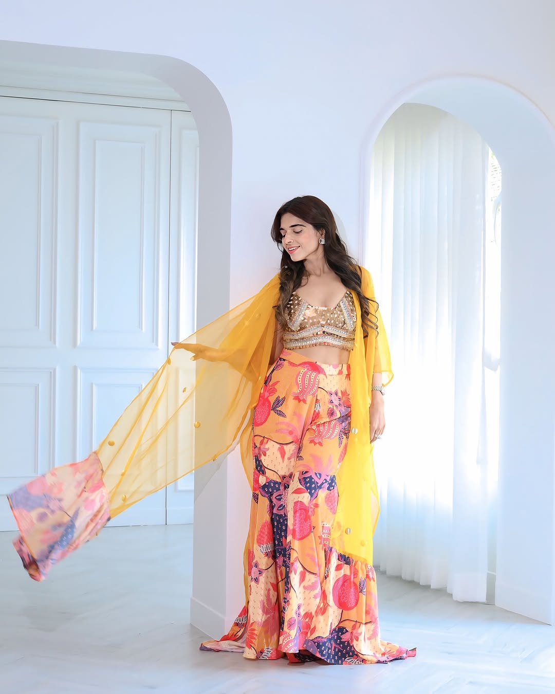 Ishna Batra in Buttercup Yellow Kaira – Rishi and Vibhuti